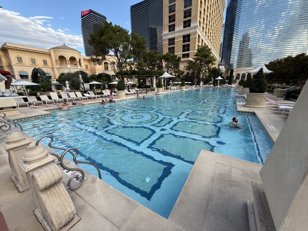 Las Vegas Pools Open Year Round - Winter 25/26