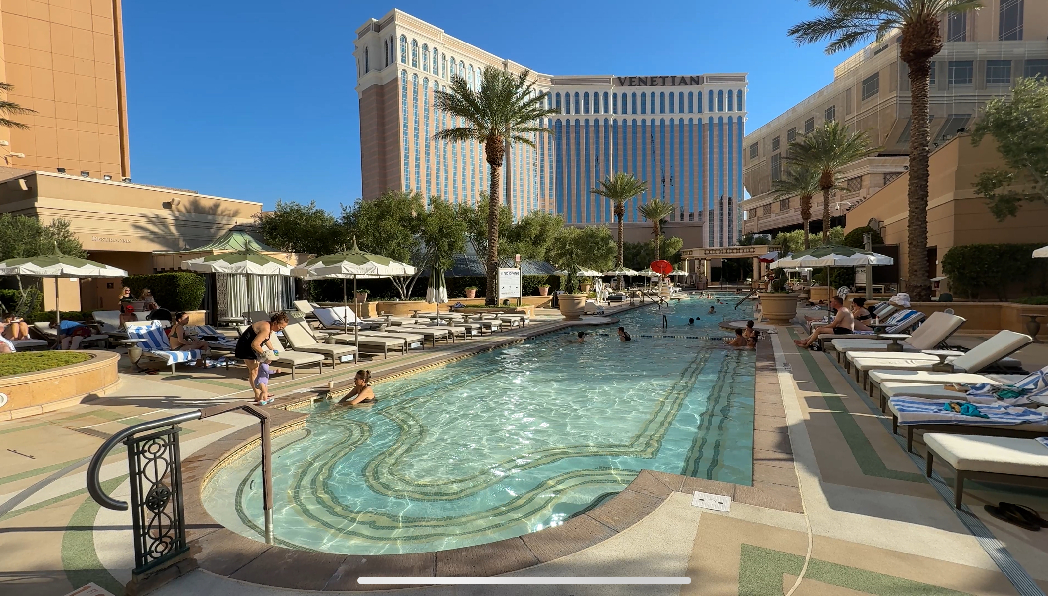 Las Vegas Pools Open Year Round - Winter 25/26