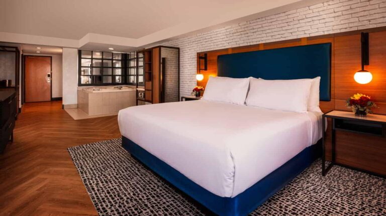 Cheap Suites in Las Vegas - More Space For Less
