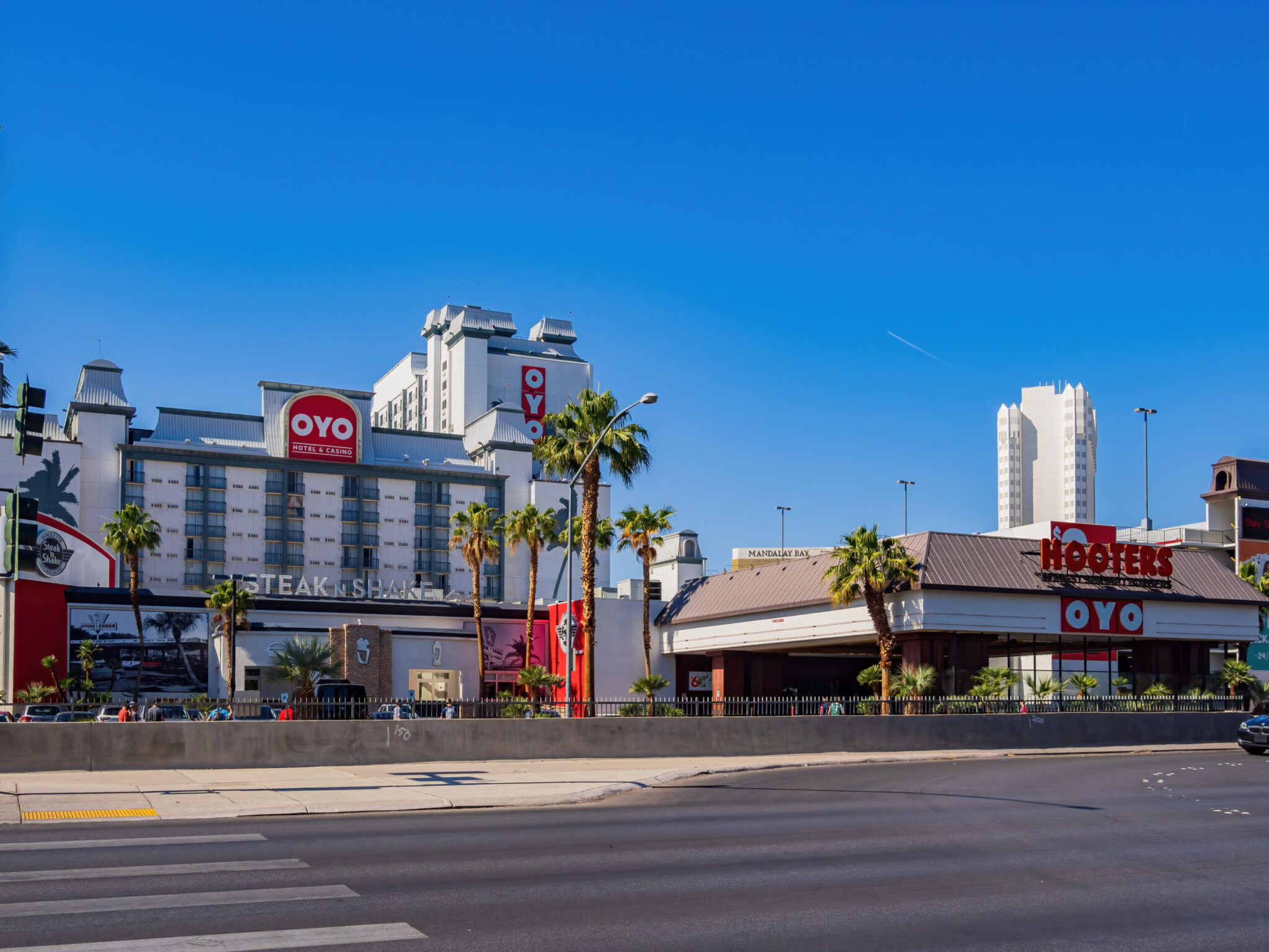 OYO Las Vegas - Standard King Review - The Bad & The Worse