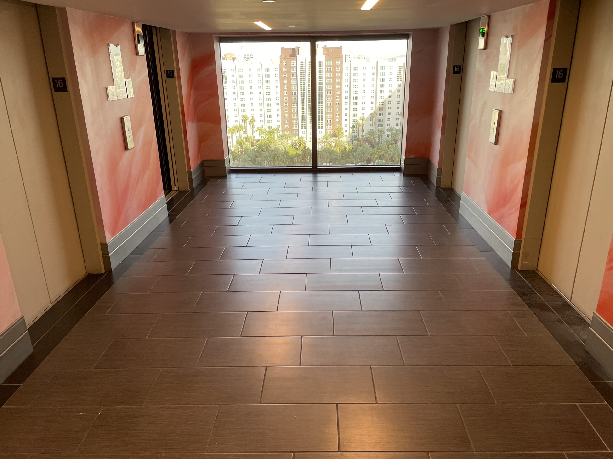 Flamingo Las Vegas - Studio Suite Review (Affordable!)