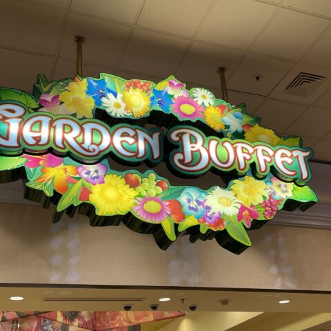 Las Vegas Buffet Reviews - I've Eaten at Them All!