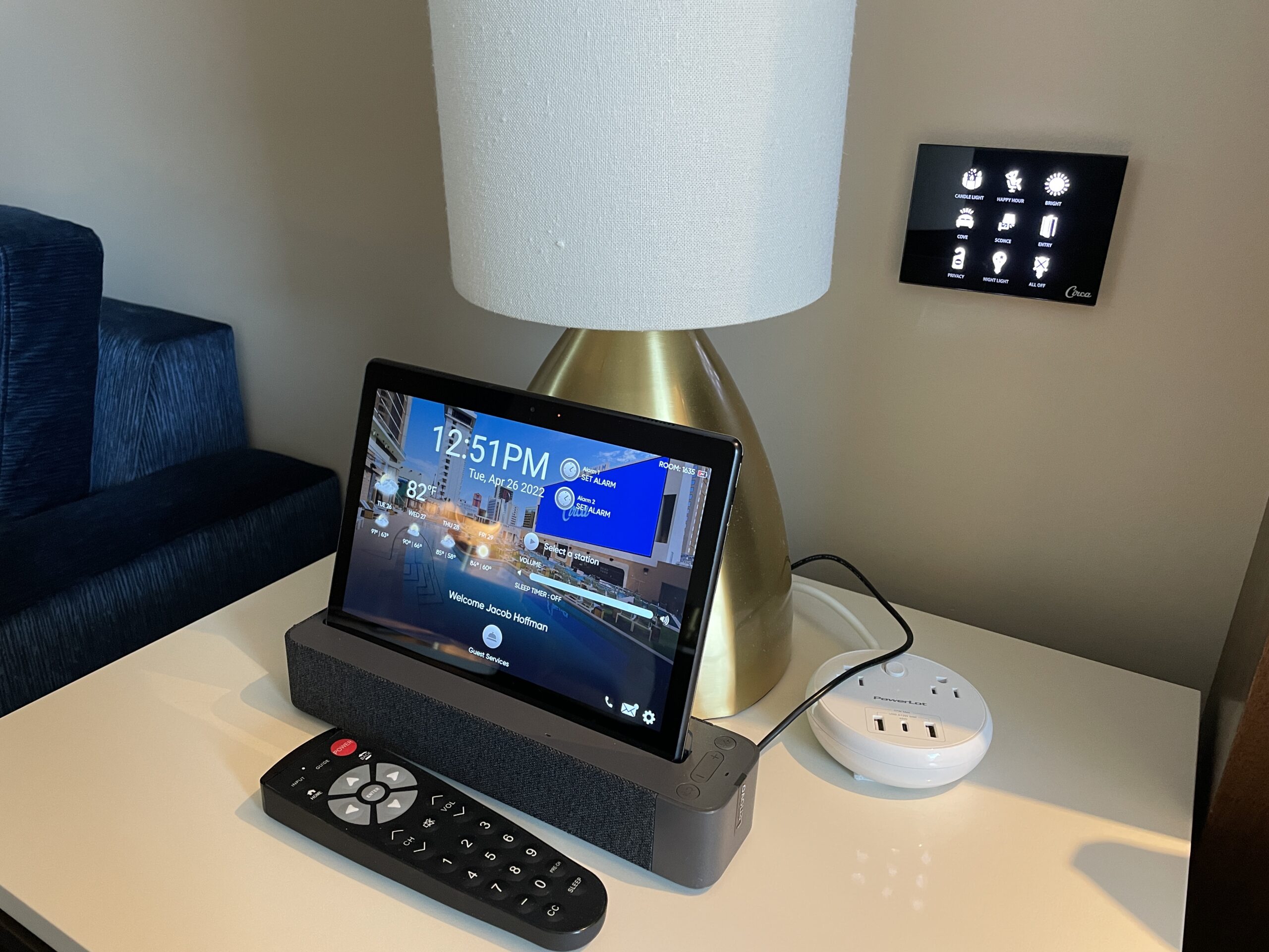 Circa Las Vegas - Single King (Stadium Swim View) Room Review