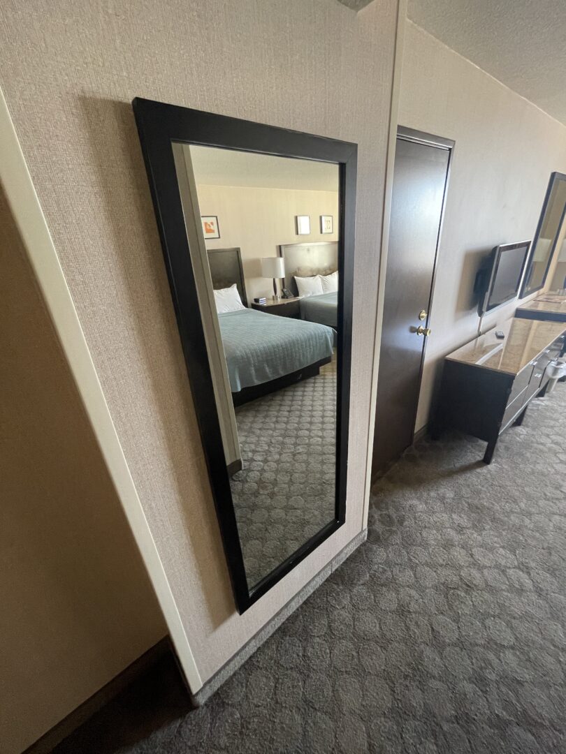 Circus Circus Las Vegas - West Tower King Room Review
