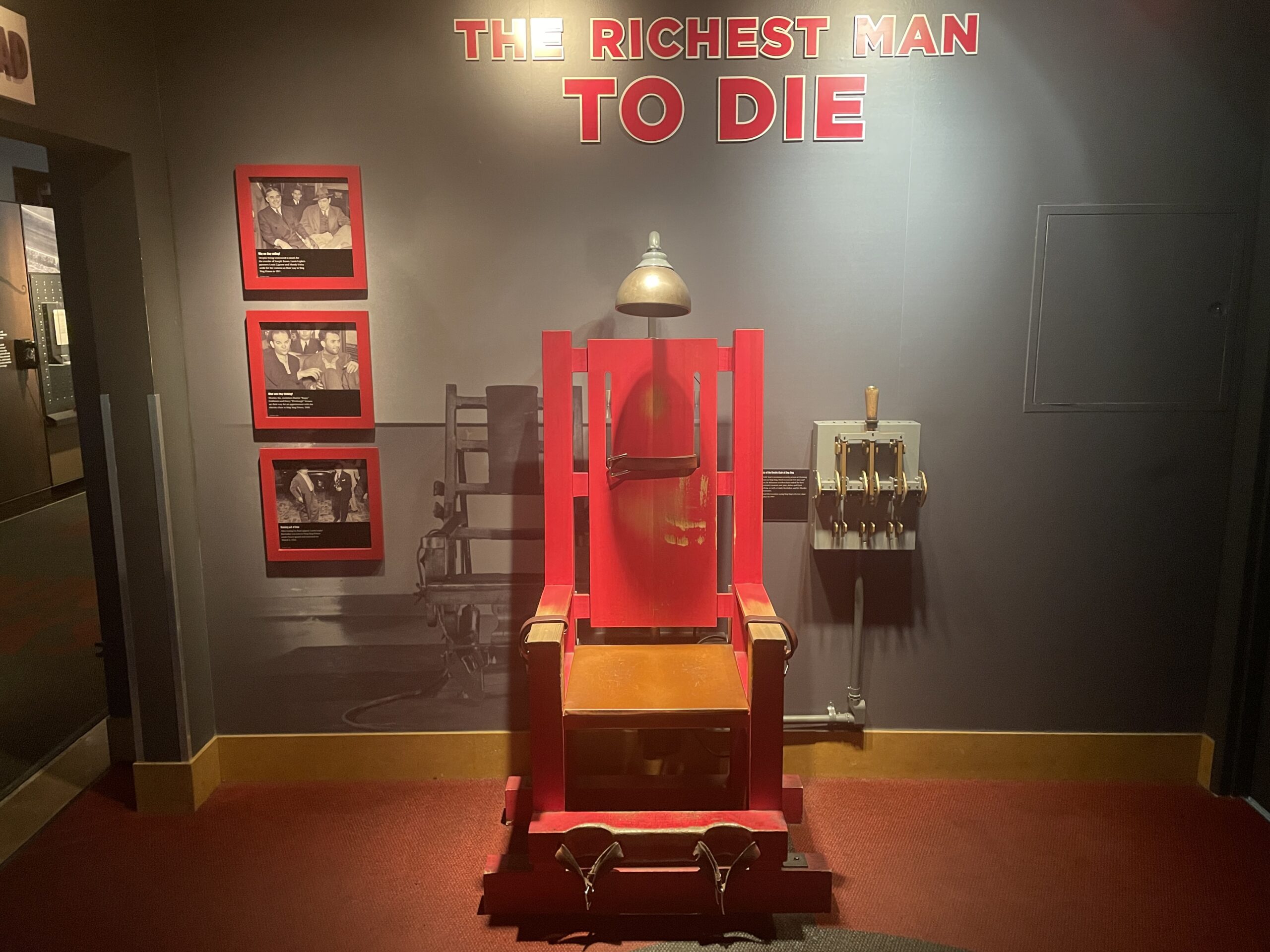 Review of the Mob Museum in Las Vegas - Take a Look Inside!