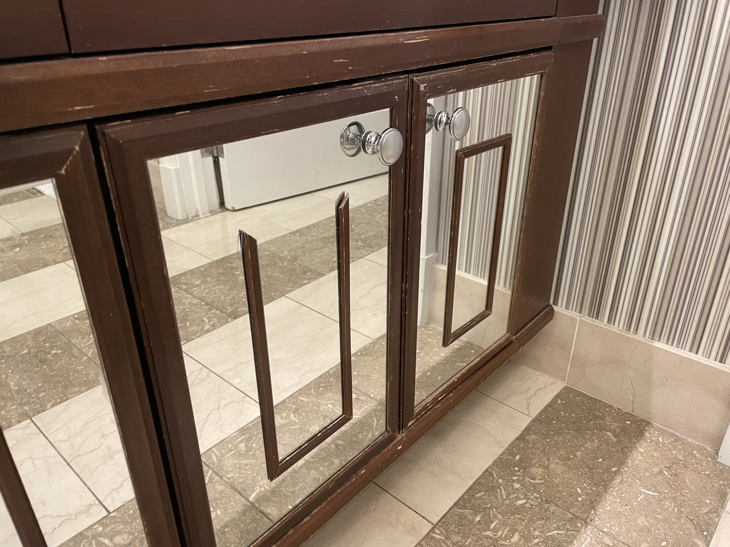 Caesars Palace Octavius Premium Room Review - Take a Look!