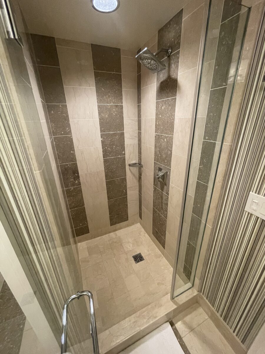 Caesars Palace Octavius Premium Room Review - Take a Look!