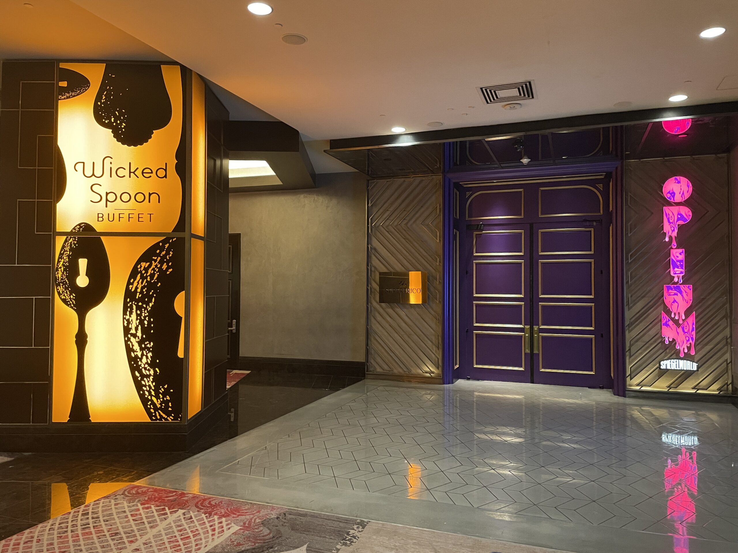 How To Find The Ski Lodge at Cosmopolitan - Look Inside!