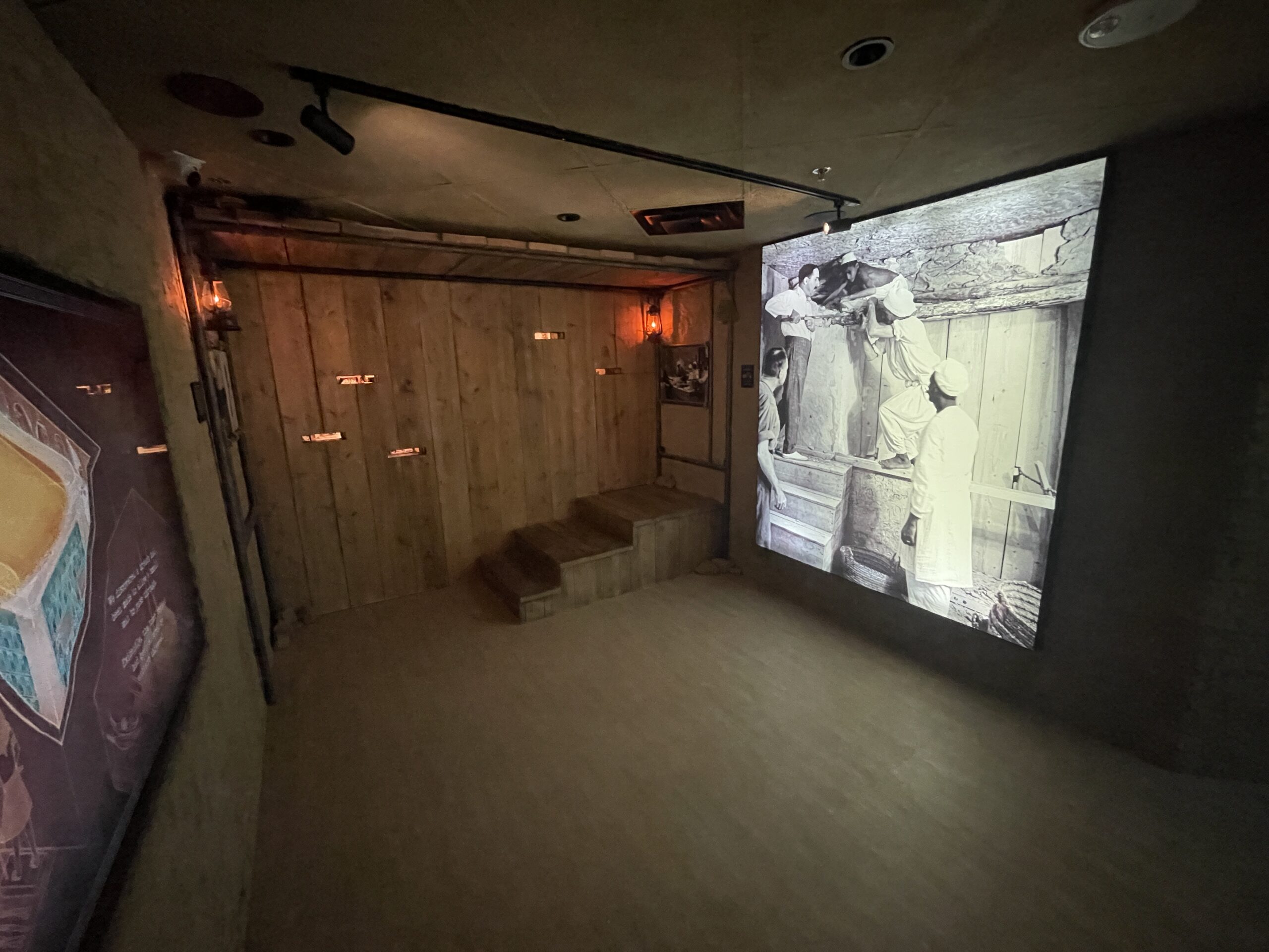 Review of Discovering King Tut's Tomb at Luxor Las Vegas