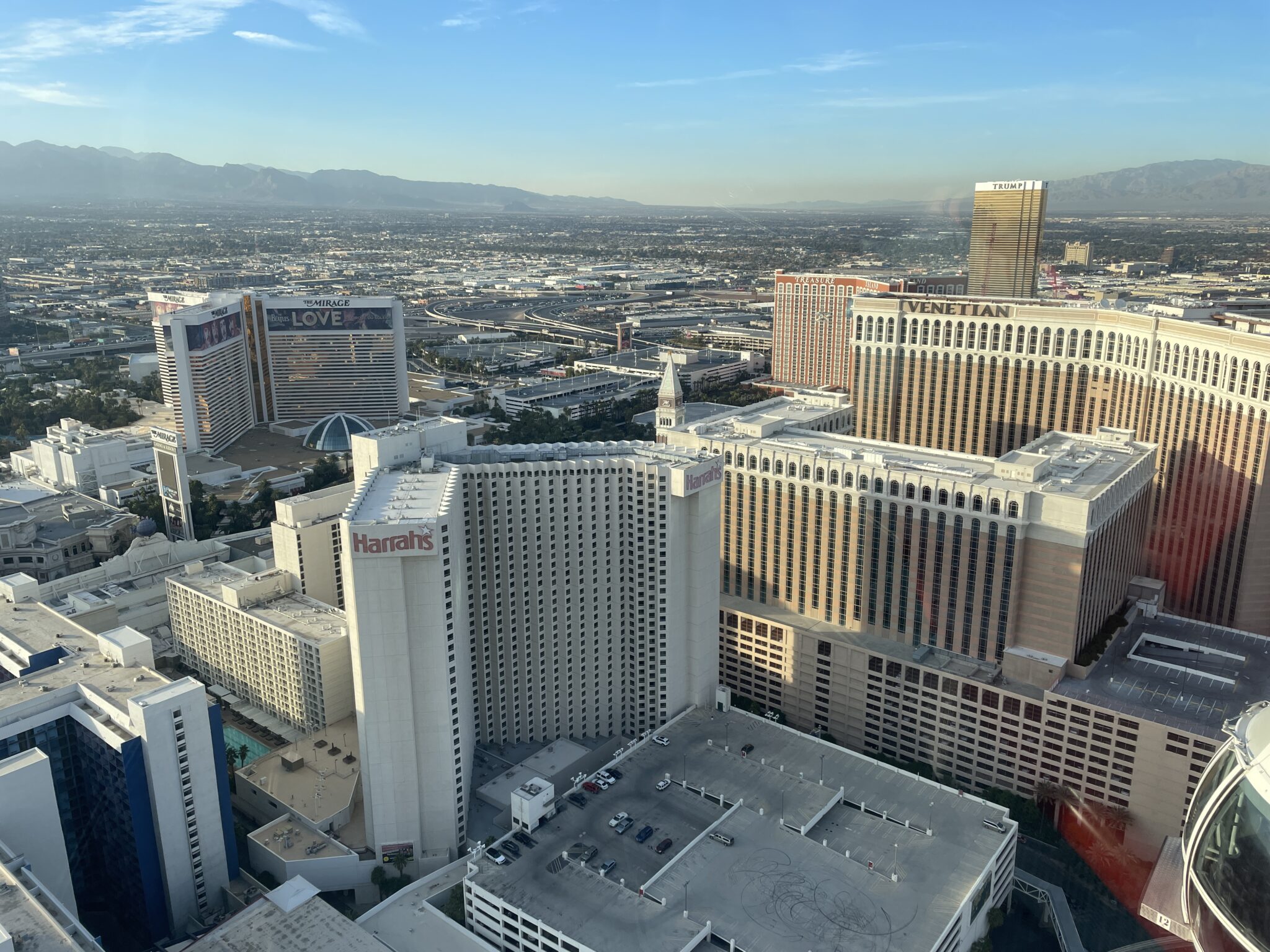 High Roller Las Vegas Review - Worth Doing? What To Expect!