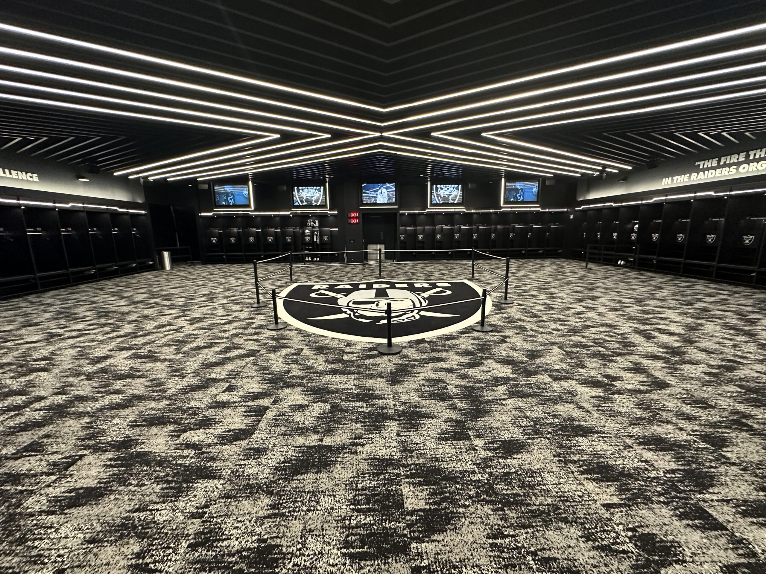 Allegiant Stadium Tour - Review & What To Expect!