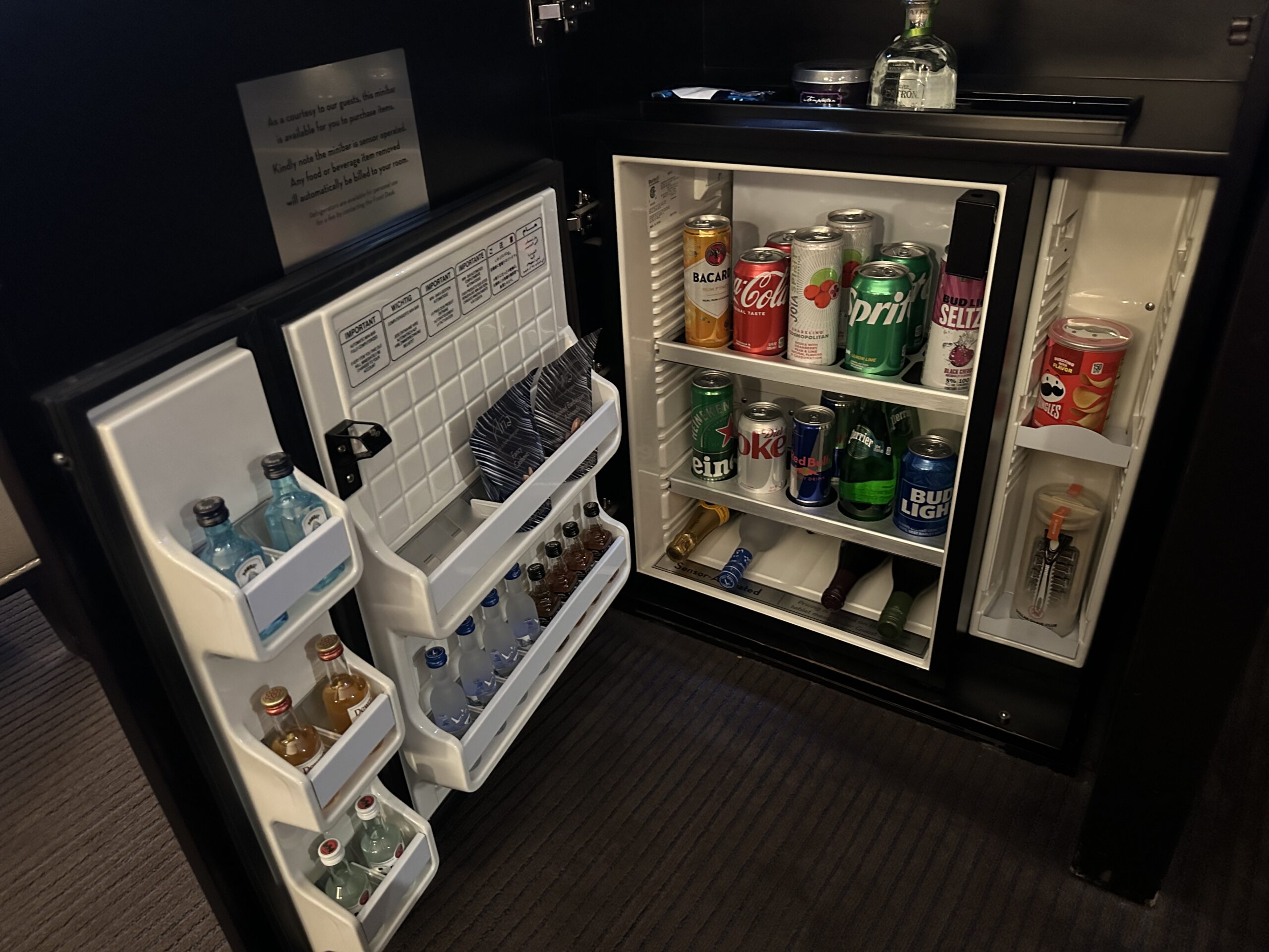 Aria Deluxe King Room Review (Strip View) – Look Inside!