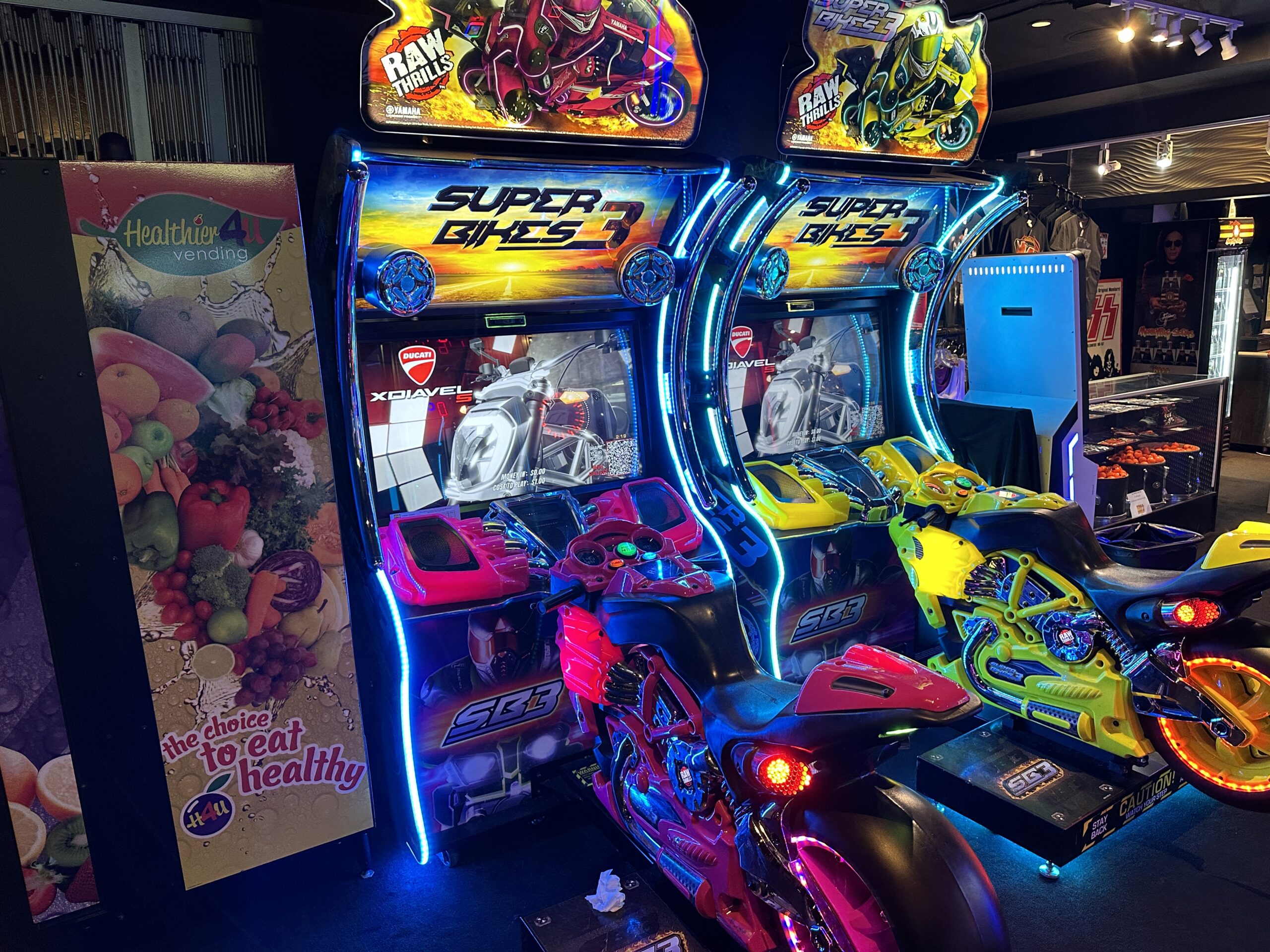 KISS Mini Golf at Rio Las Vegas Review - Look Inside!