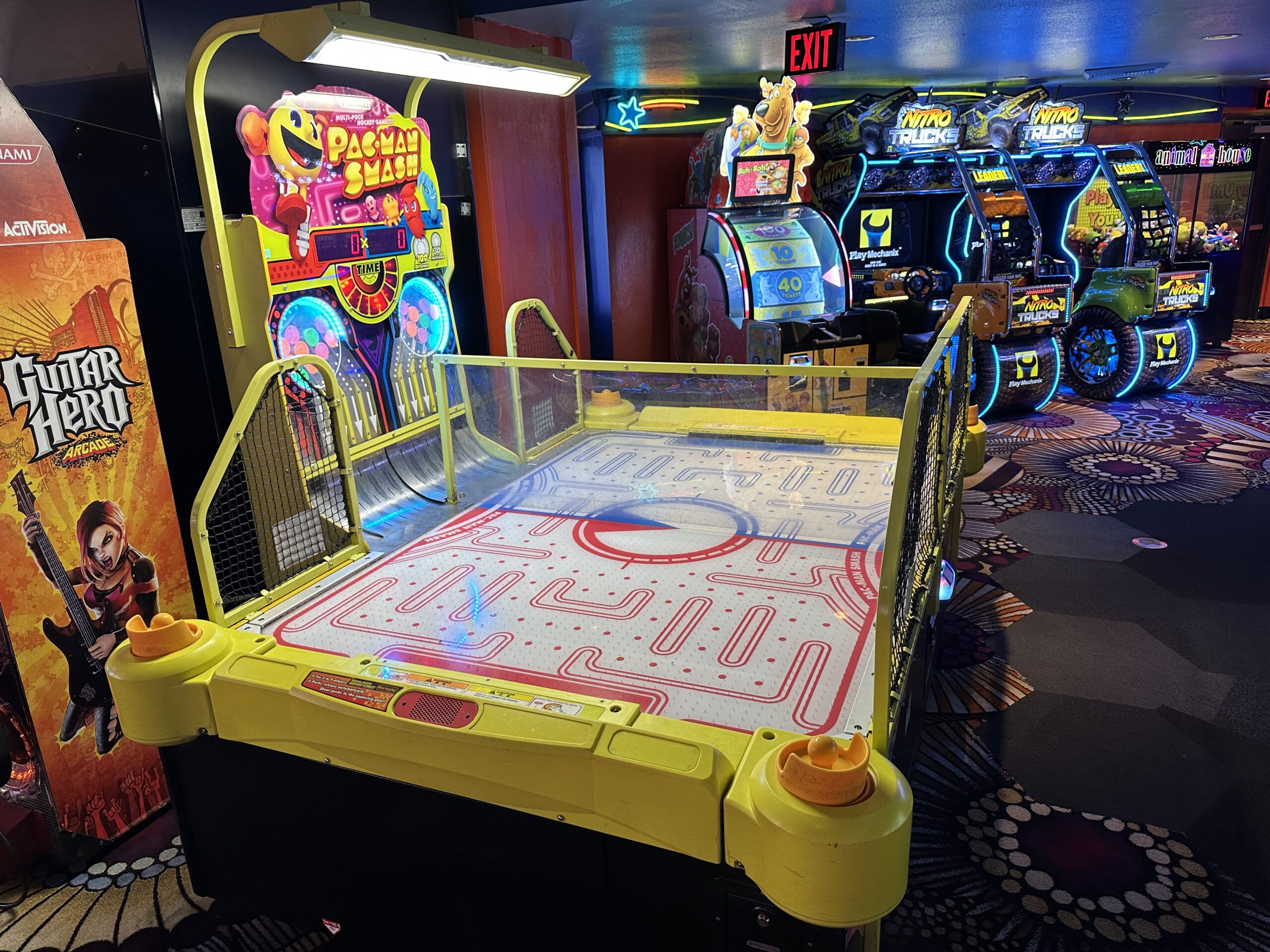 Review of The Fun Dungeon Arcade at Excalibur - Look Inside!