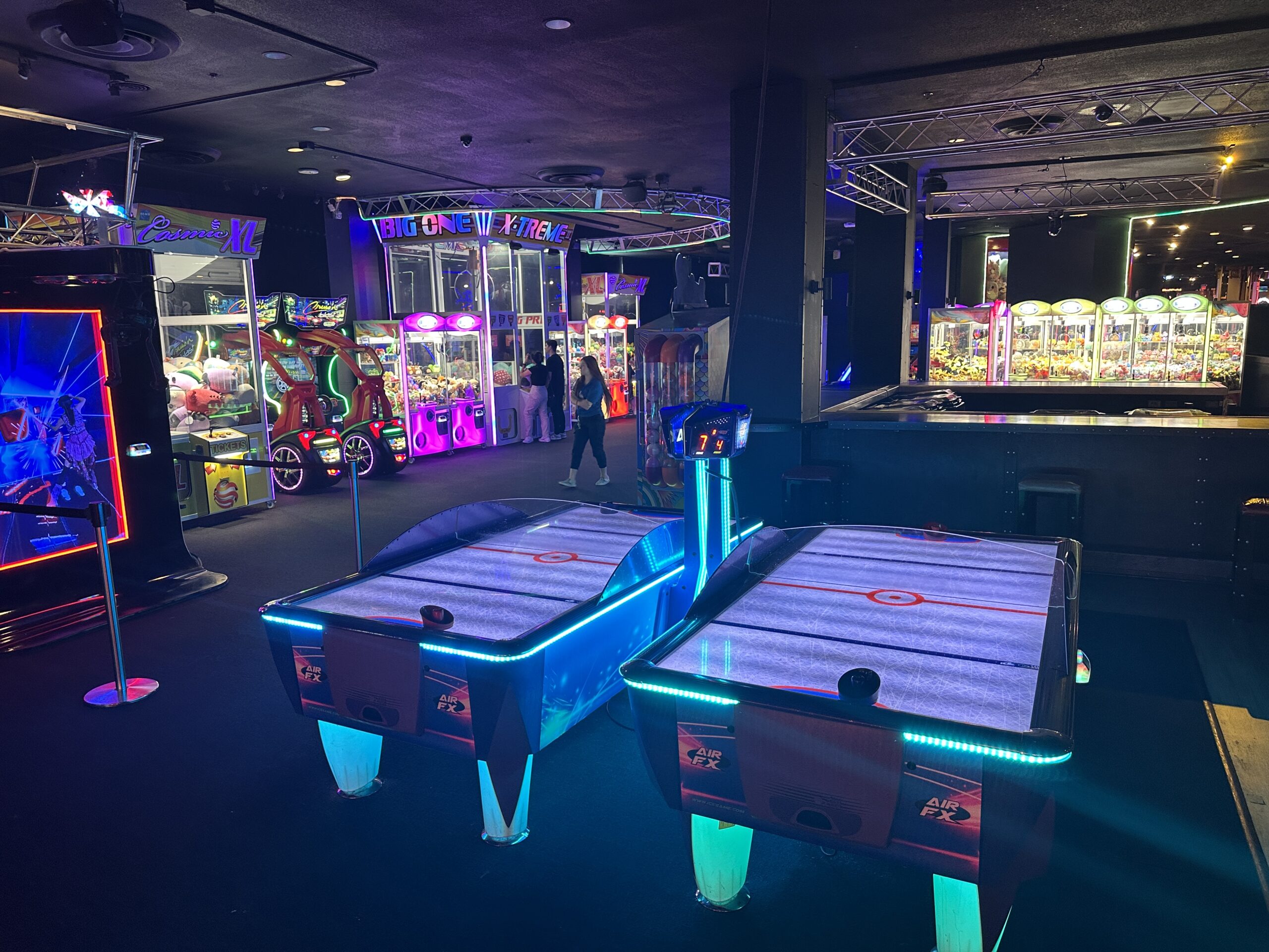 Circus Circus Midway & Arcade Review - Take a Look Inside!