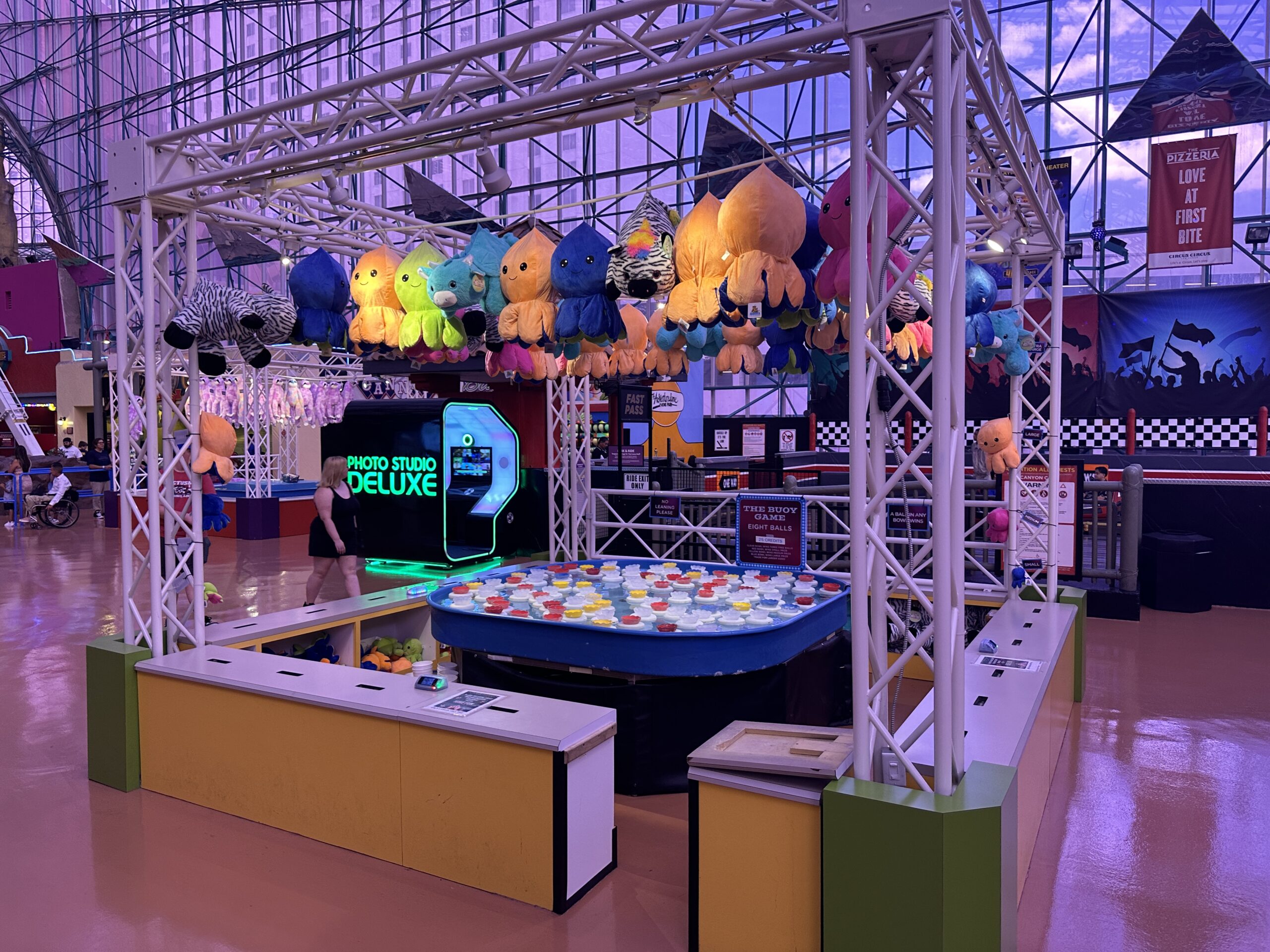 Review of The Adventuredome at Circus Circus - Look Inside!