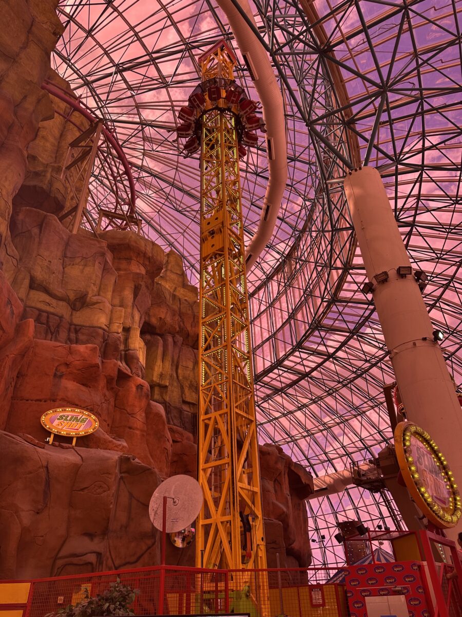Review of The Adventuredome at Circus Circus - Look Inside!