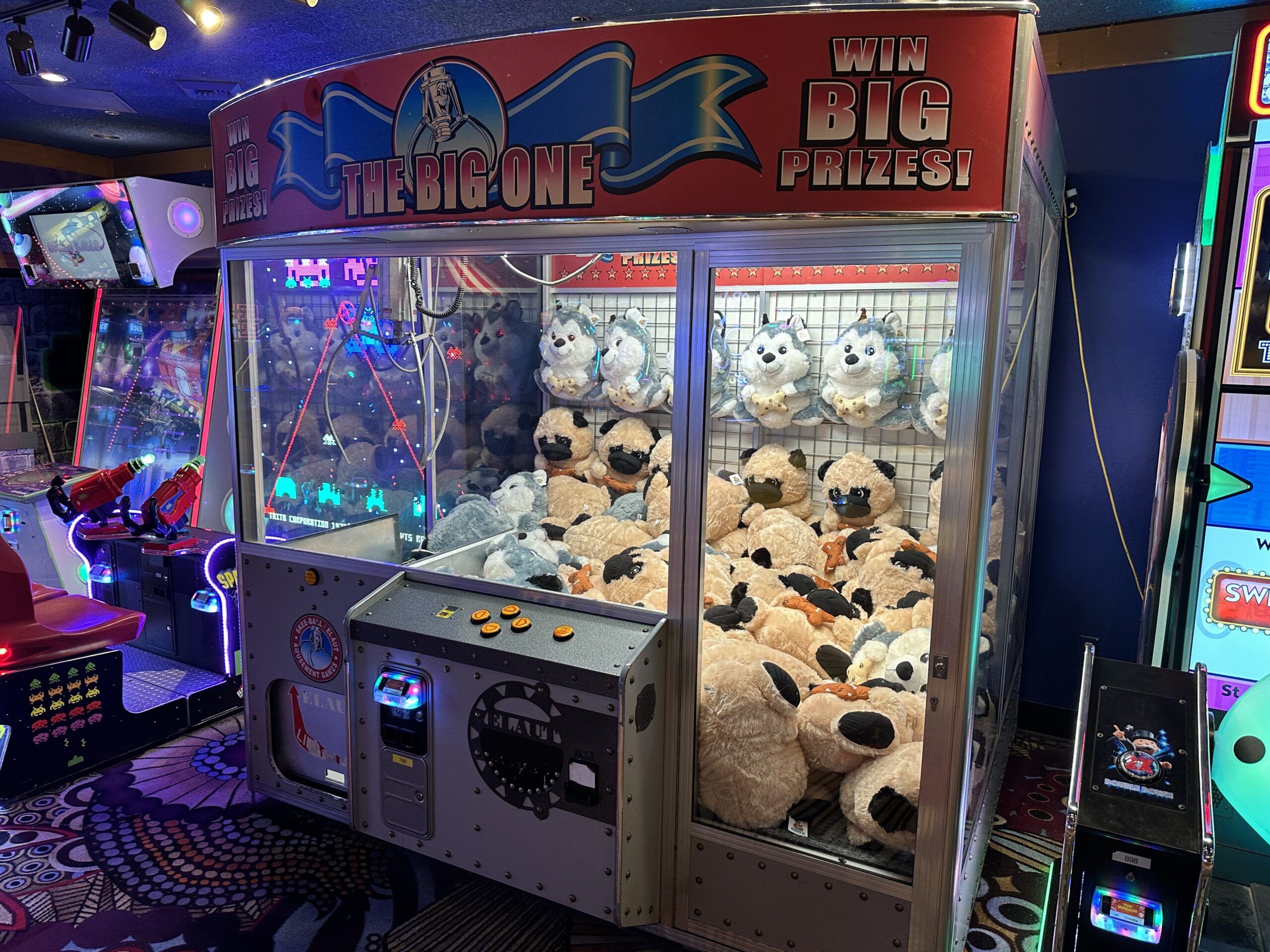 Review of The Fun Dungeon Arcade at Excalibur - Look Inside!