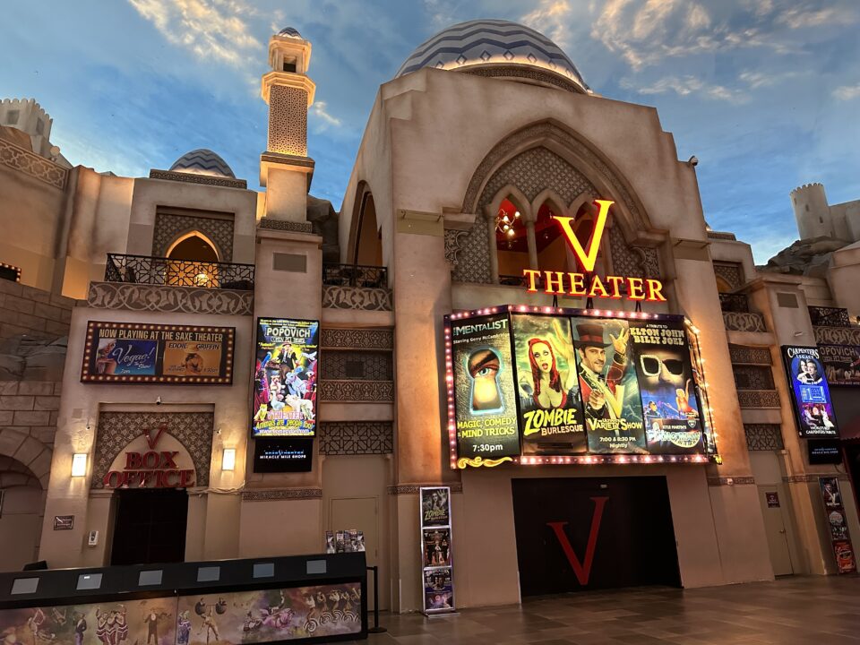 Review of "V - The Ultimate Variety Show" in Las Vegas