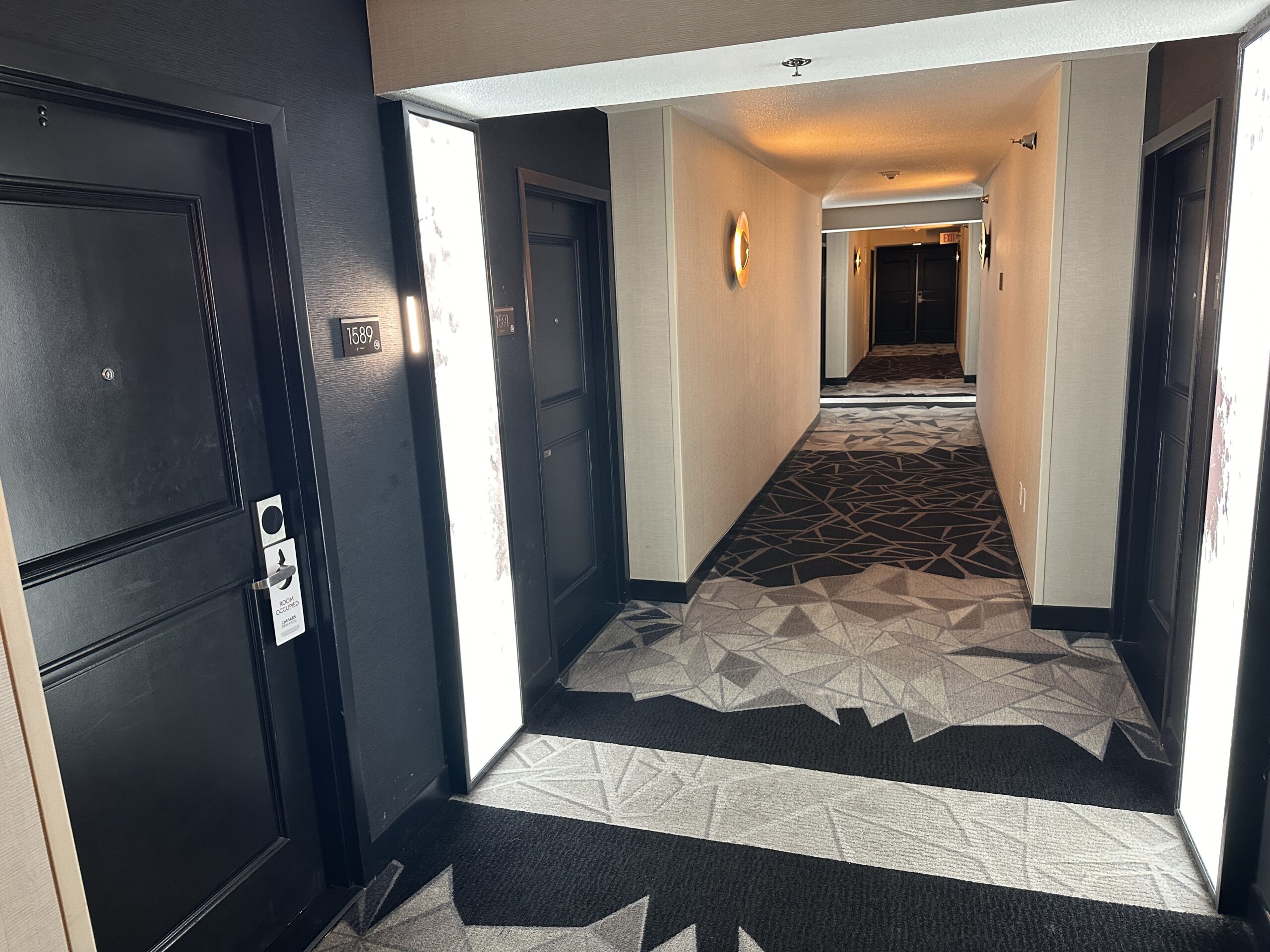 Ultra Hip Room Review - Planet Hollywood Las Vegas