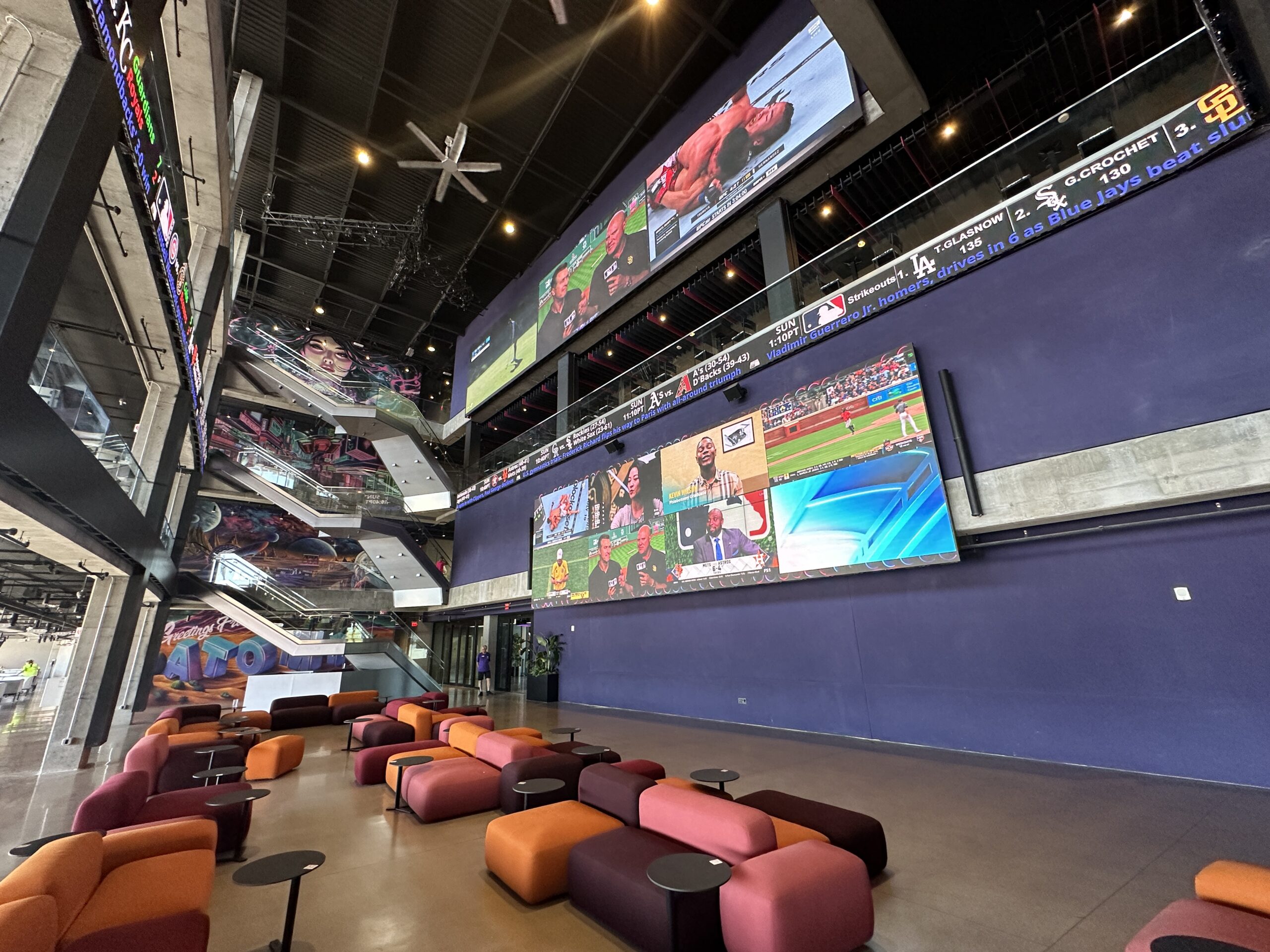 I Swung Into the New Atomic Golf in Vegas - Worth Your Time?