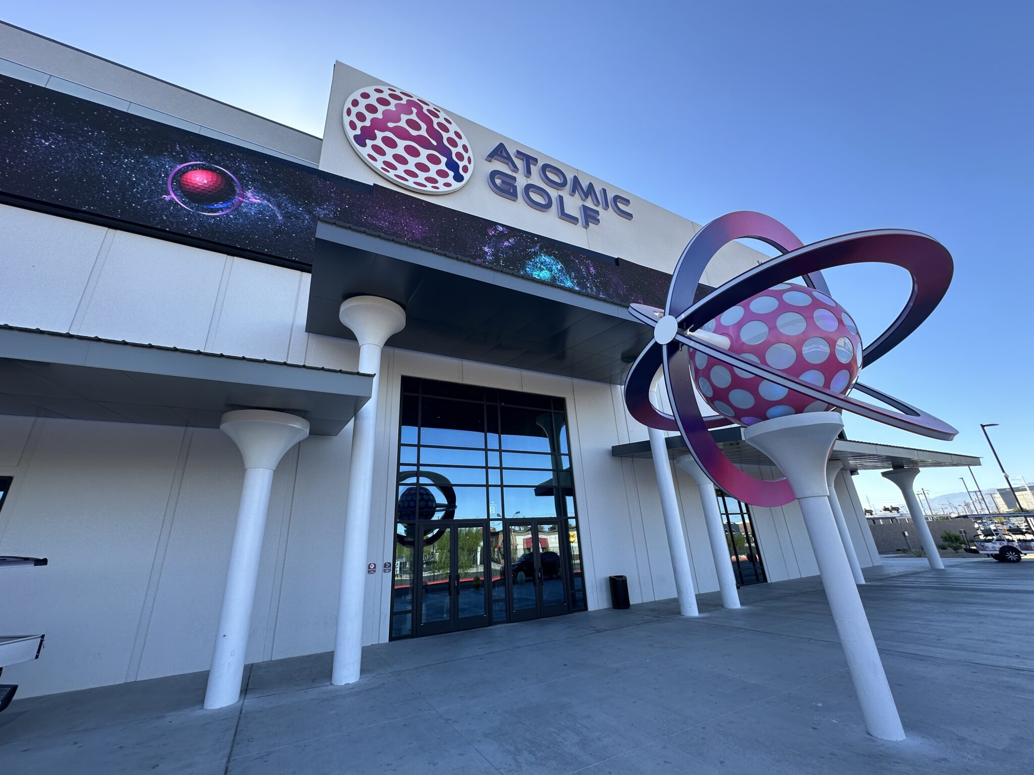I Swung Into the New Atomic Golf in Vegas - Worth Your Time?