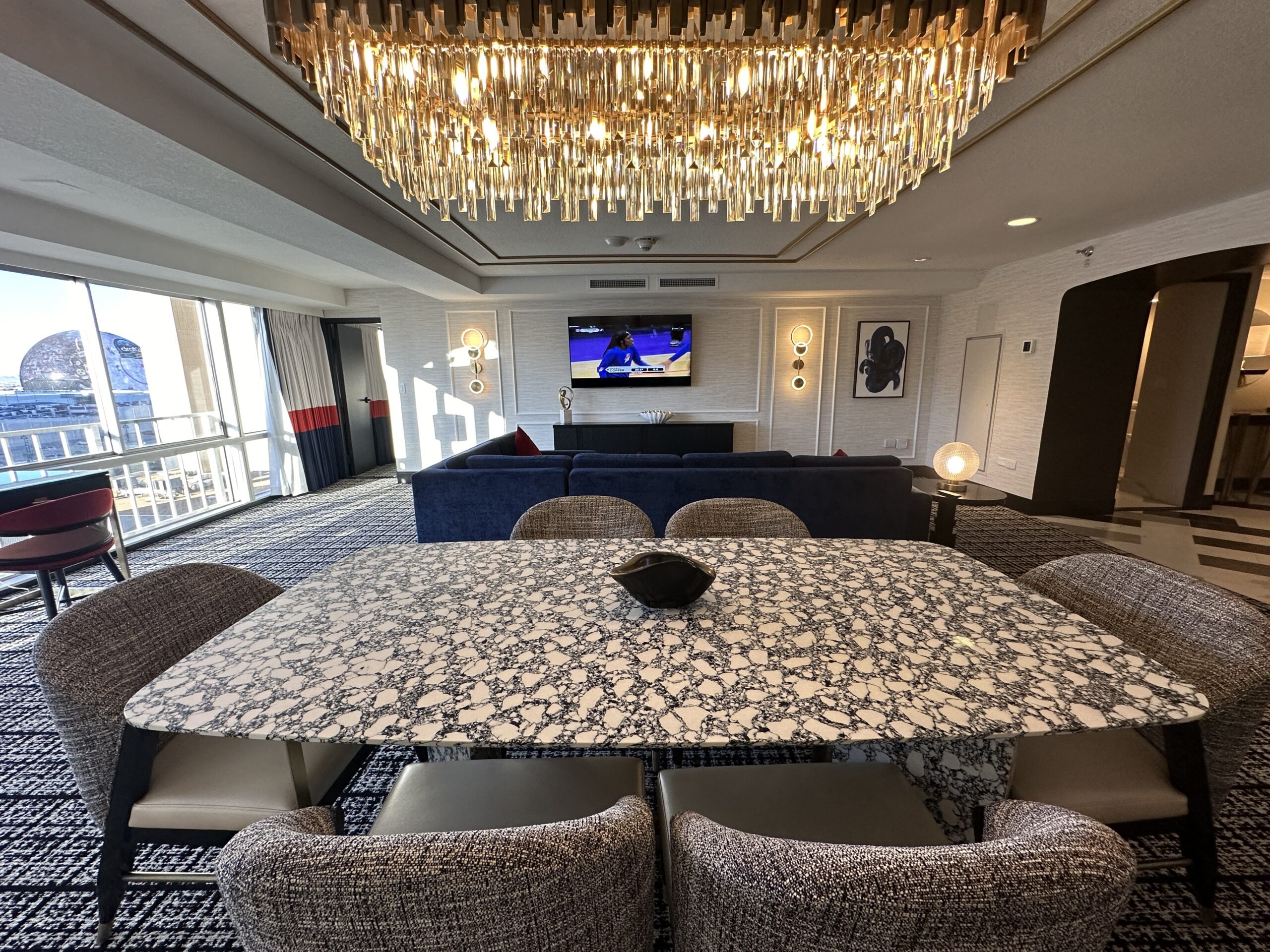 Review of Paris' Versailles Premium Suite ($1,000+/nt Room!)