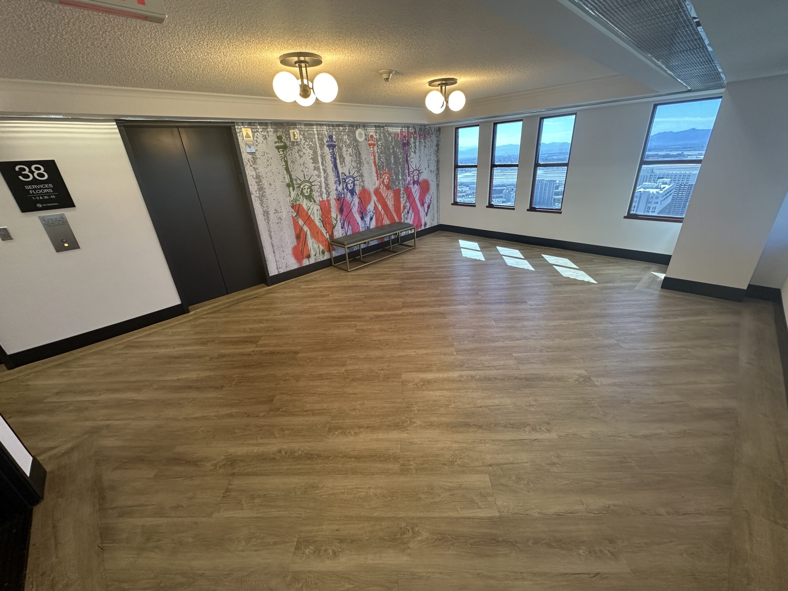 NYNY Las Vegas Soho King Room Review - Recently Renovated